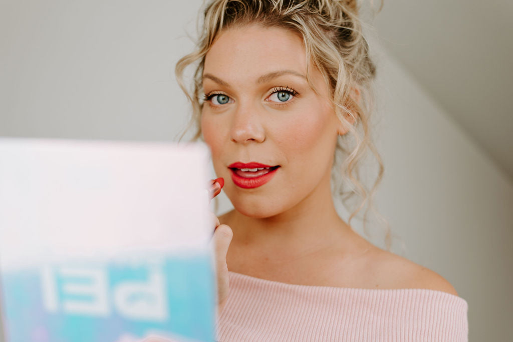 7 Tips for Makeup Beginners – Jessica Gallant Beauty
