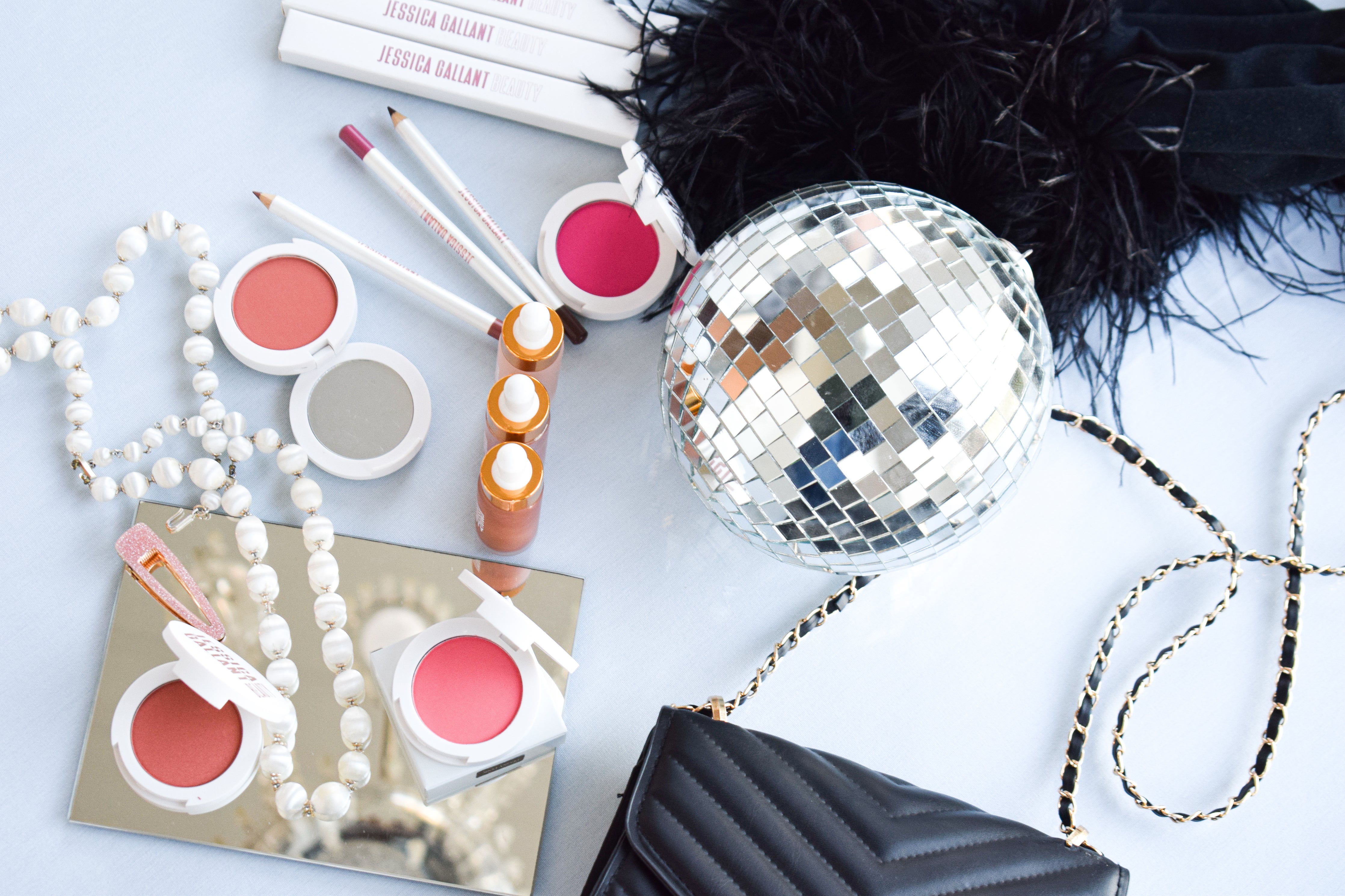 HOLIDAZE – Jessica Gallant Beauty